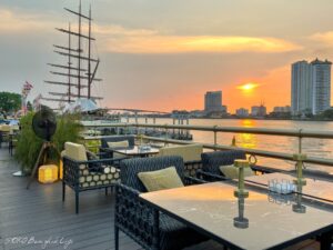 特別な日に訪れたいロマンティックなムード満点の新スポット「The Crystal Grill House (ザ クリスタルグリルハウス)」at ...